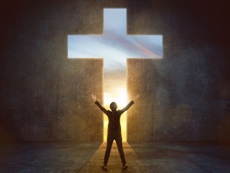 10 REALISTIC Ways to Follow the Two Greatest Commandments - The ...